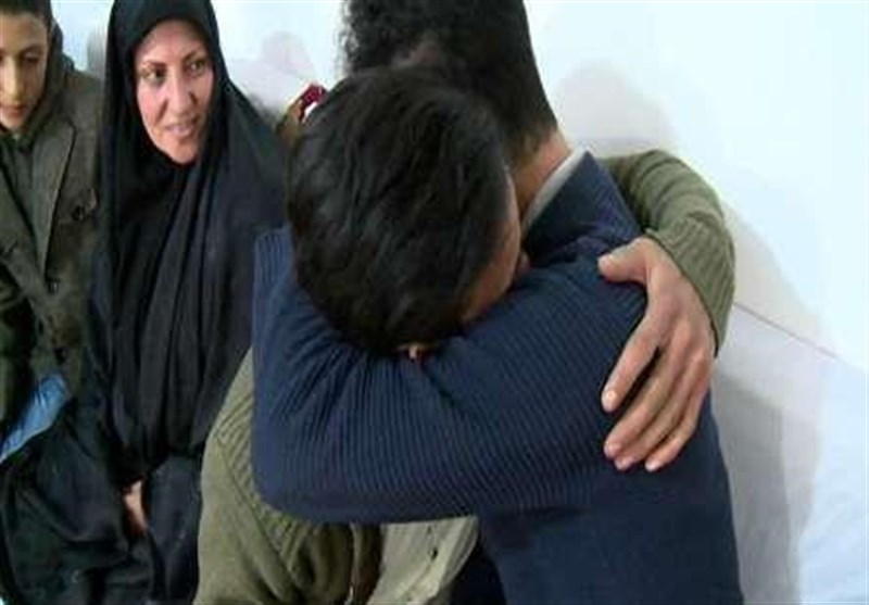 اردبیل جوان گمشده مشگین شهری بعد از 12 سال به آغوش خانواده بازگشت